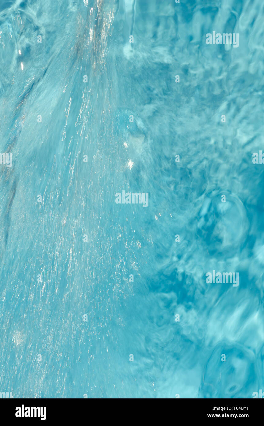 Wallpaper flowing water hi-res stock photography and images - Alamy