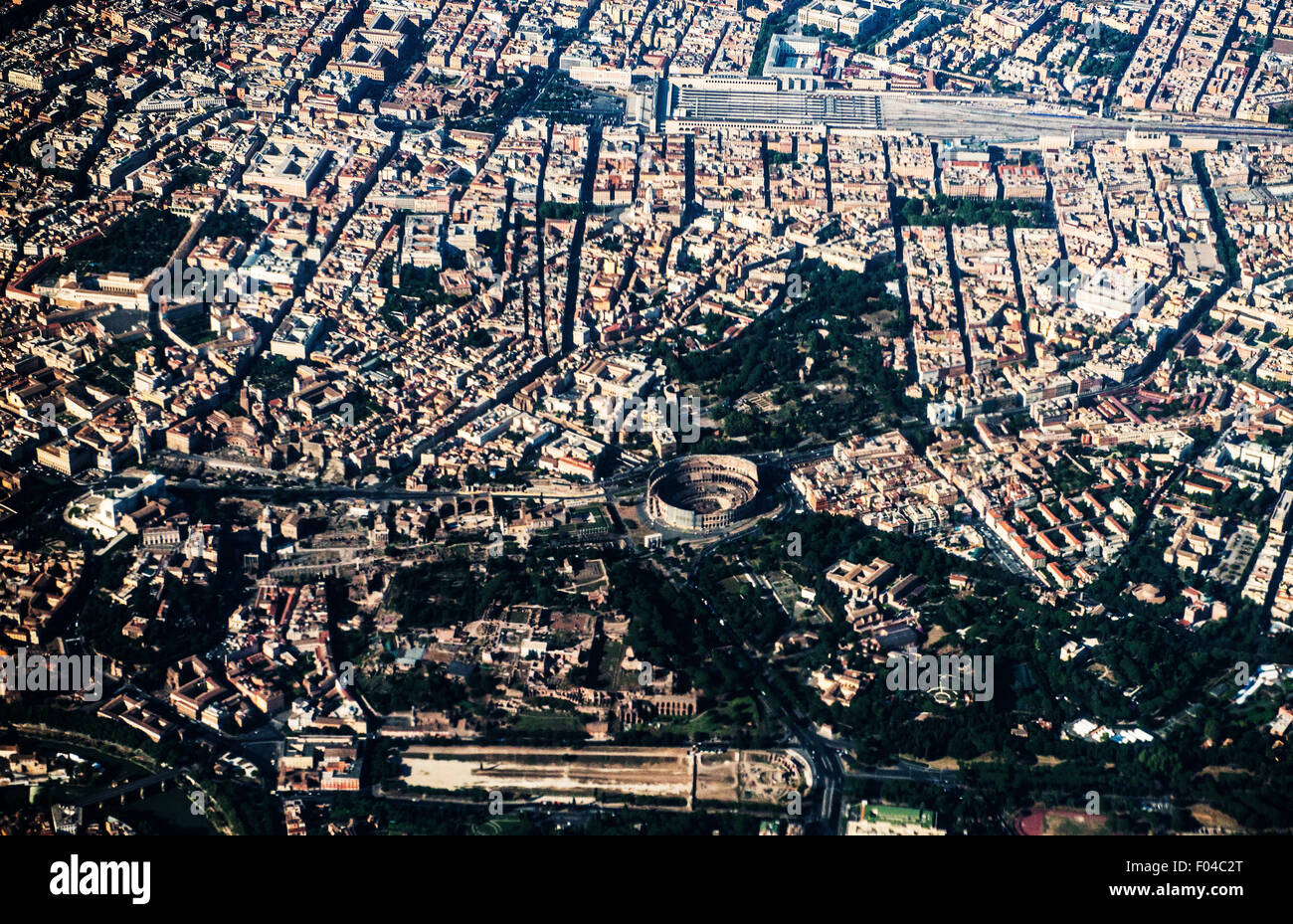 Aerial view the colosseum in rome hi-res stock photography and images ...