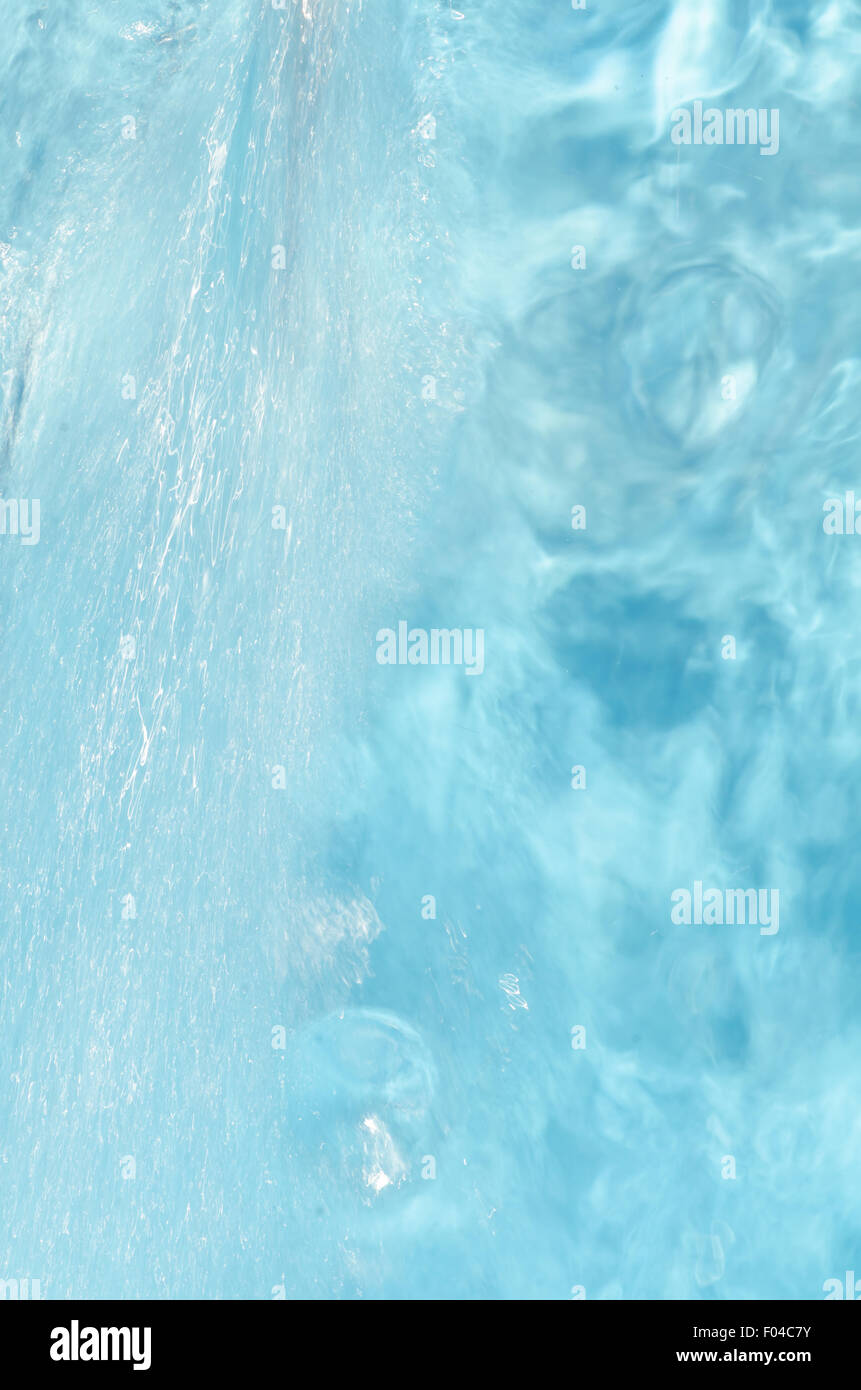 Wallpaper flowing water hi-res stock photography and images - Alamy