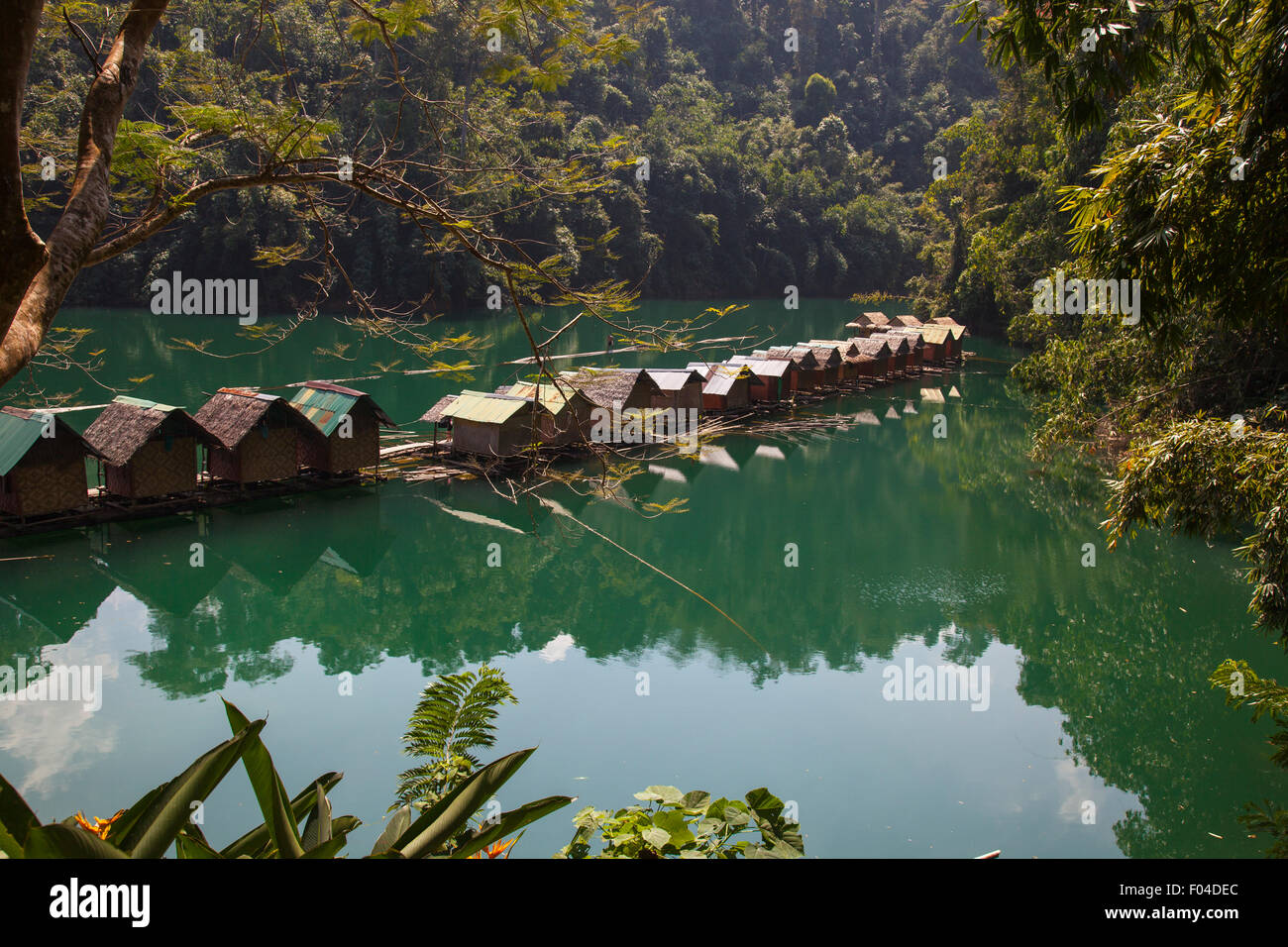 Khao Sok Floating Bungalows Stock Photo - Alamy