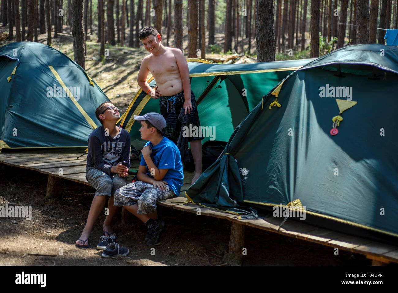 Scout scouting tent hi-res stock photography and images - Alamy