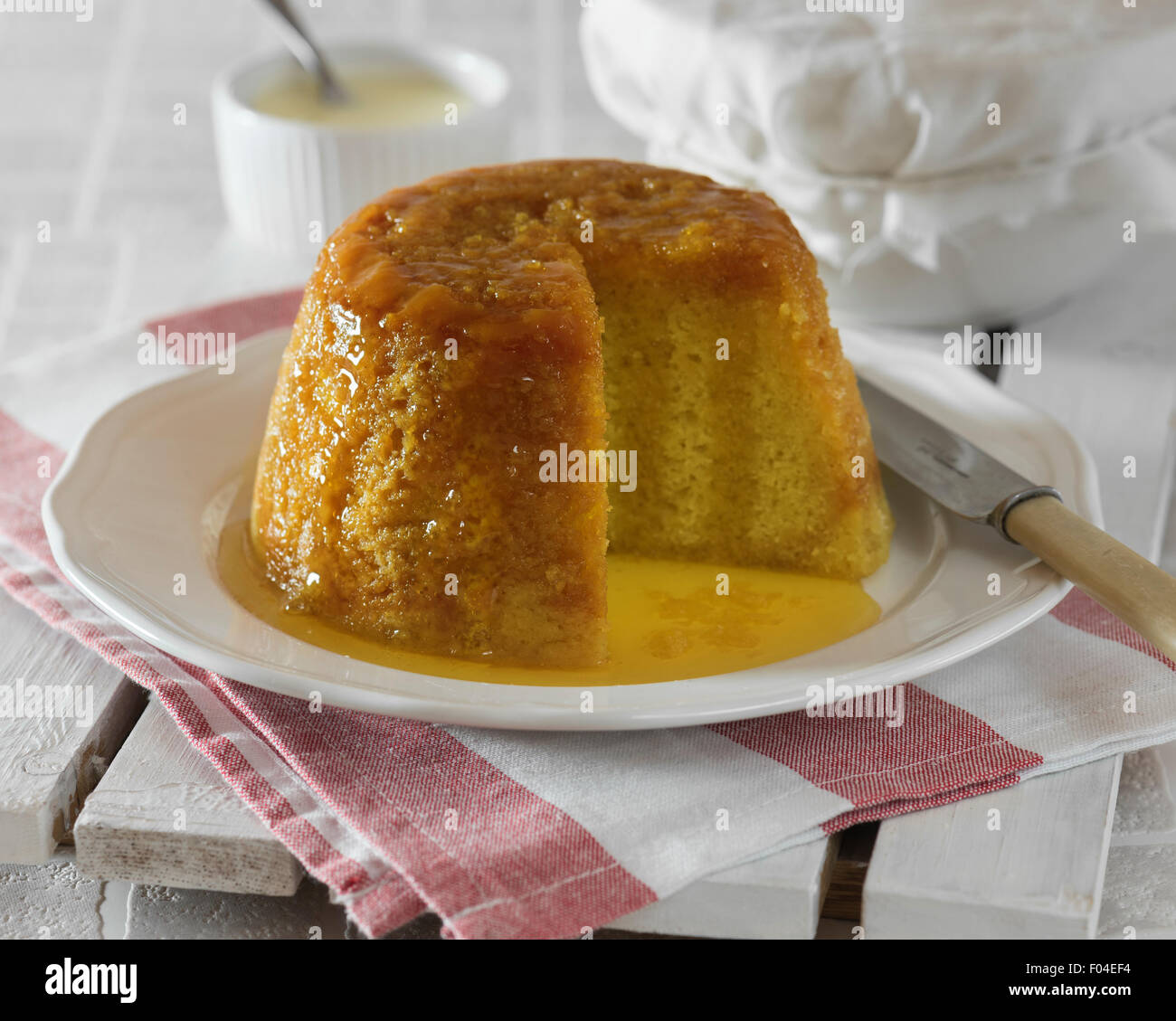 Steamed syrup pudding. Steamed treacle sponge. UK dessert Stock Photo ...