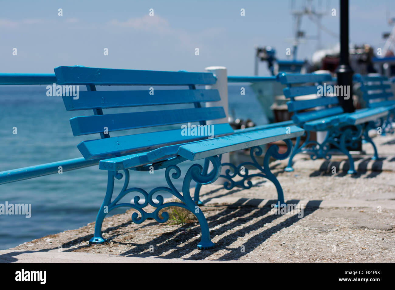 Small marine hi-res stock photography and images - Alamy