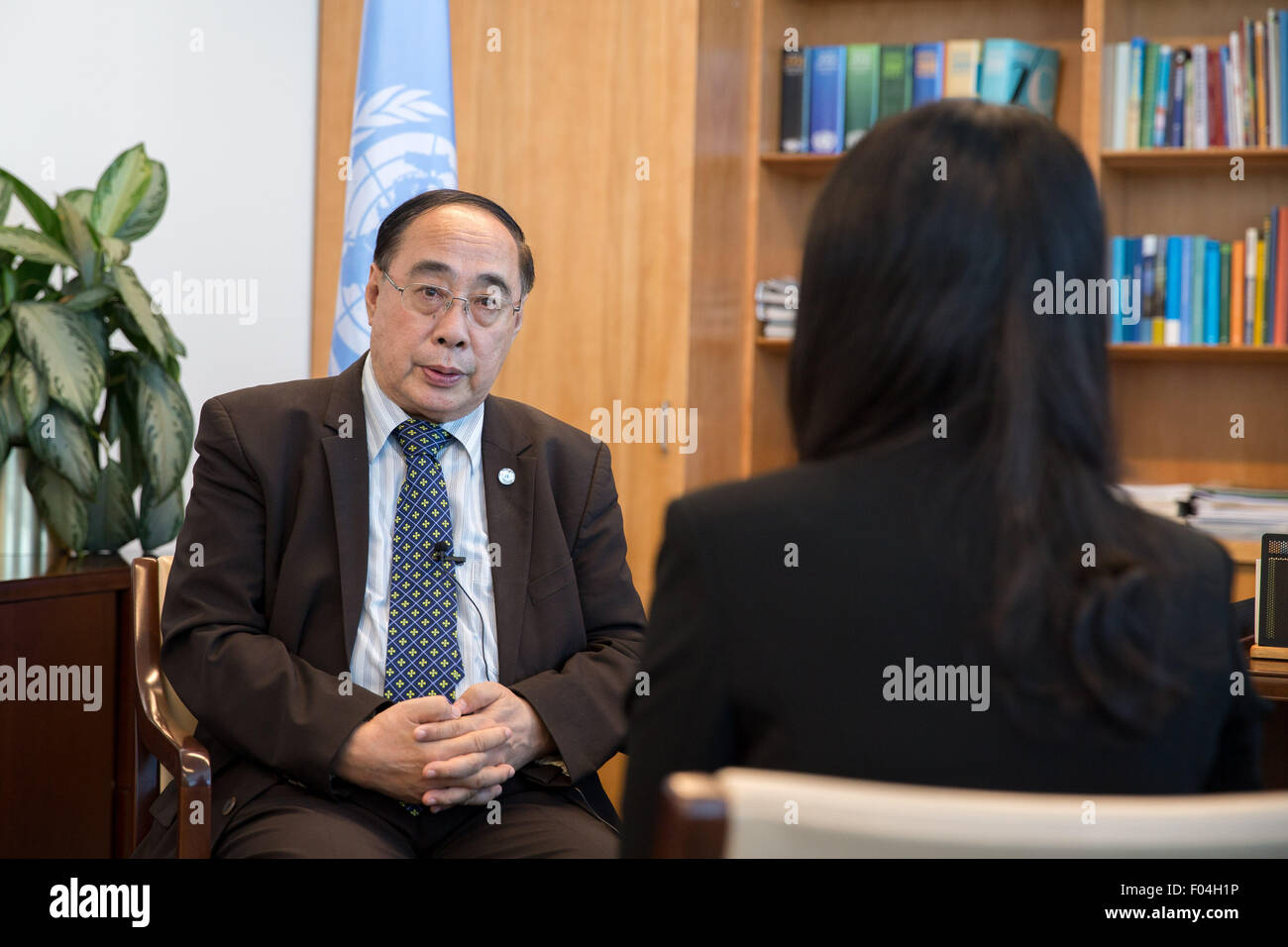 Li hongbo hi-res stock photography and images - Alamy