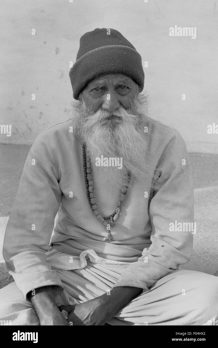 Wooly hat Black and White Stock Photos & Images - Alamy