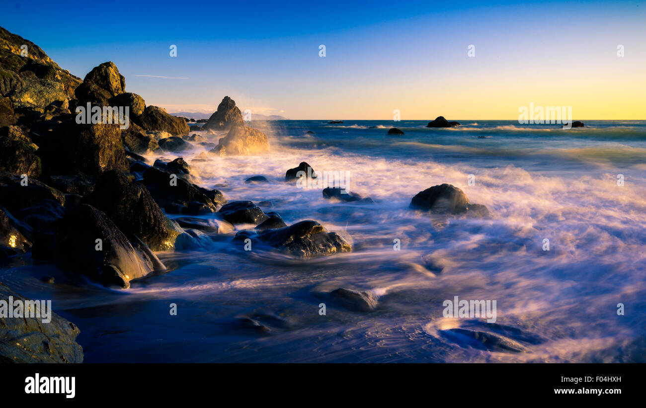 Ocean waves and rocks at Muir Beach, California Stock Photo - Alamy