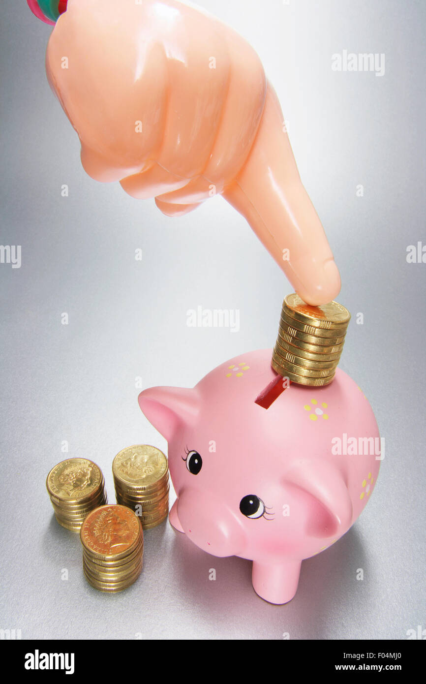 Hand with coins hi-res stock photography and images - Alamy