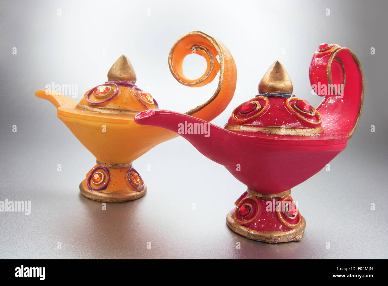 Oil lamps hi-res stock photography and images - Alamy