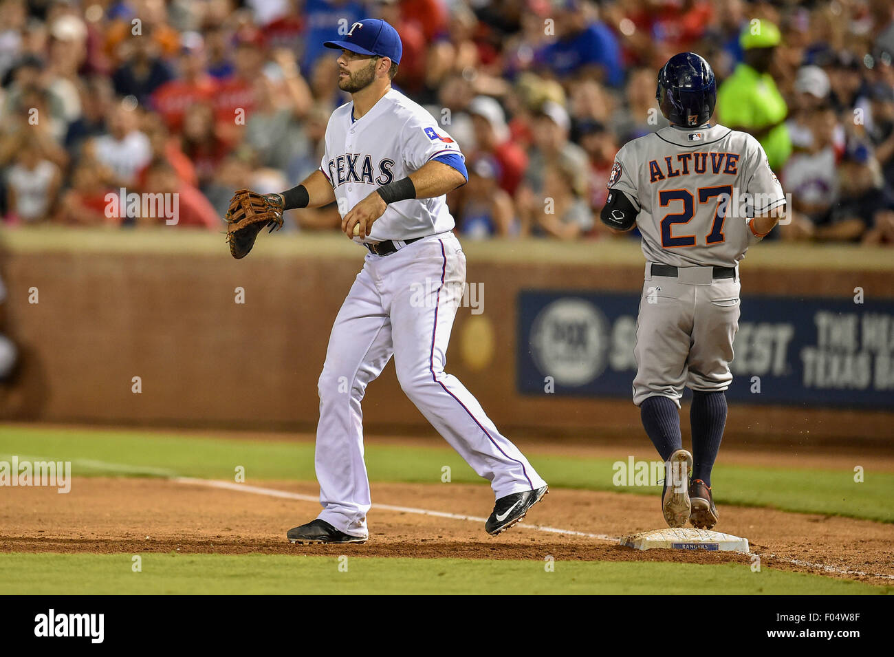 AUG 05, 2015: .Texas Rangers first baseman Mitch Moreland (18) gets the ...
