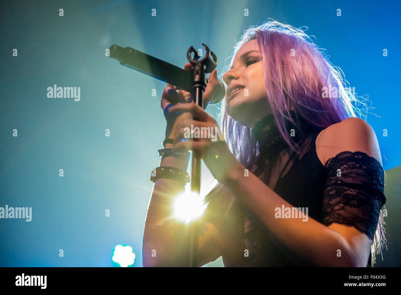 Detroit, Michigan, USA. 6th Aug, 2015. ARIEL LEVITAN of MXMS performing ...