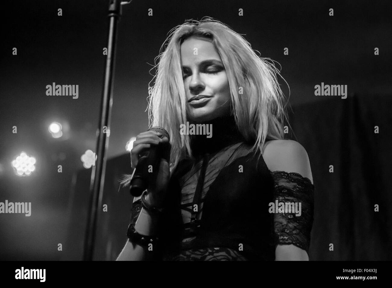 Detroit, Michigan, USA. 6th Aug, 2015. ARIEL LEVITAN of MXMS performing ...