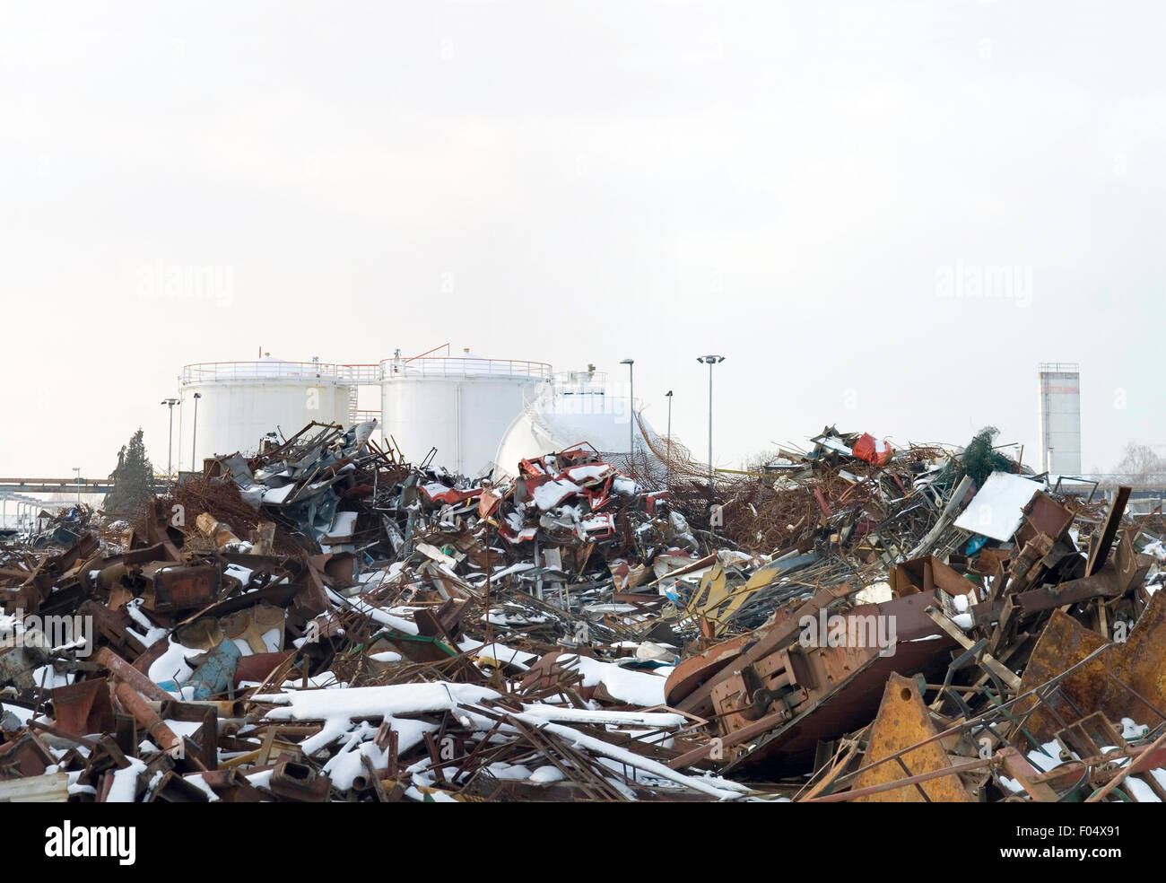 Recycling metallic pieces hi-res stock photography and images - Alamy