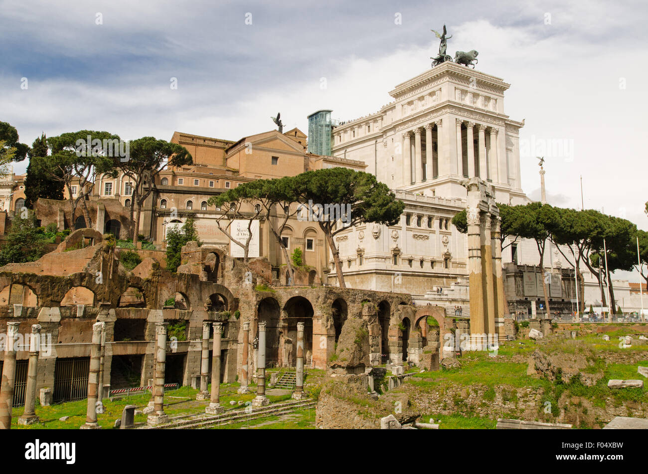 roman ruins, Rome, Italy Stock Photo - Alamy
