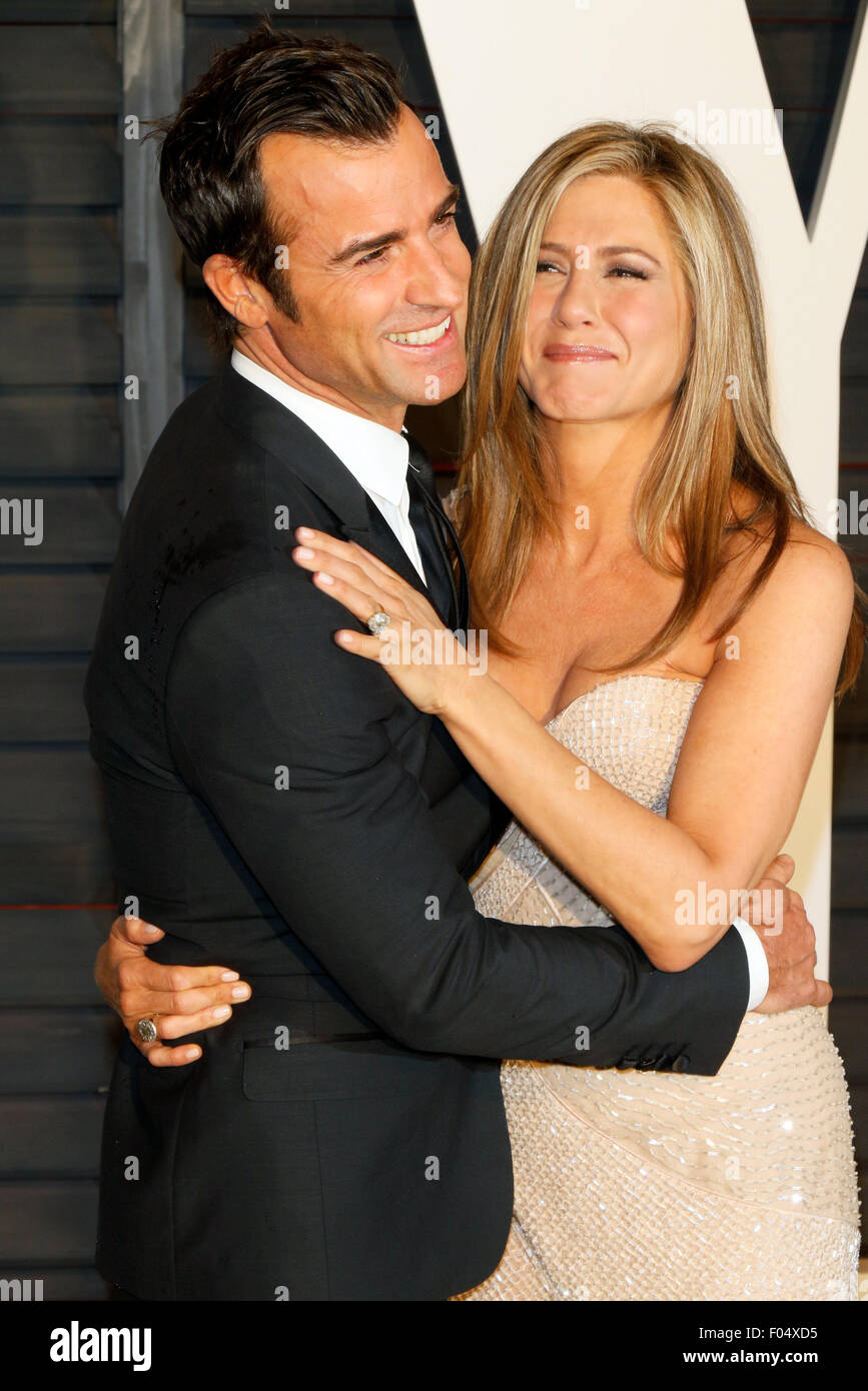 Actress Jennifer Aniston and Justin Theroux attend the Vanity Fair ...
