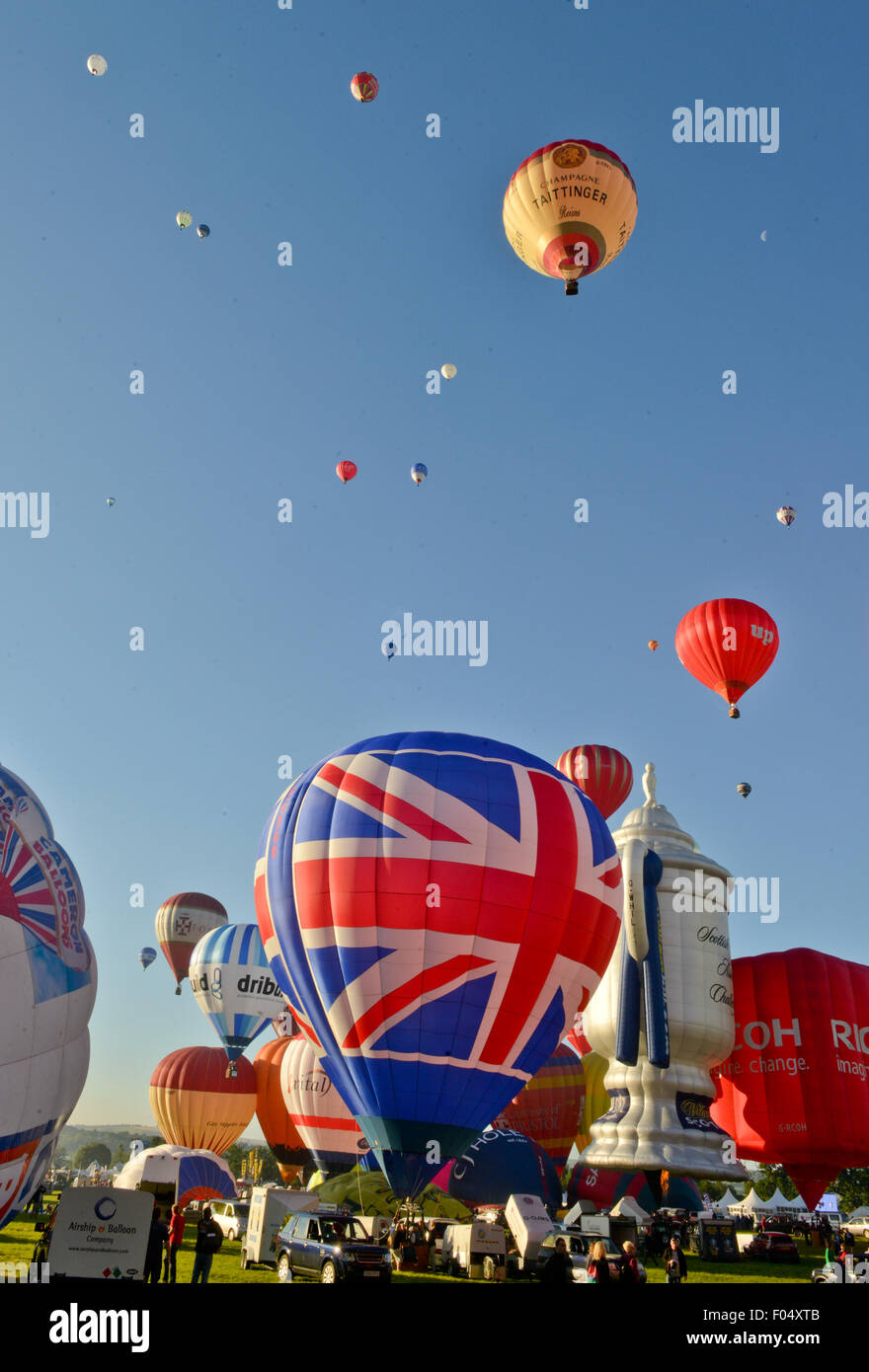 Hot air balloon pirate ship hi-res stock photography and images - Alamy