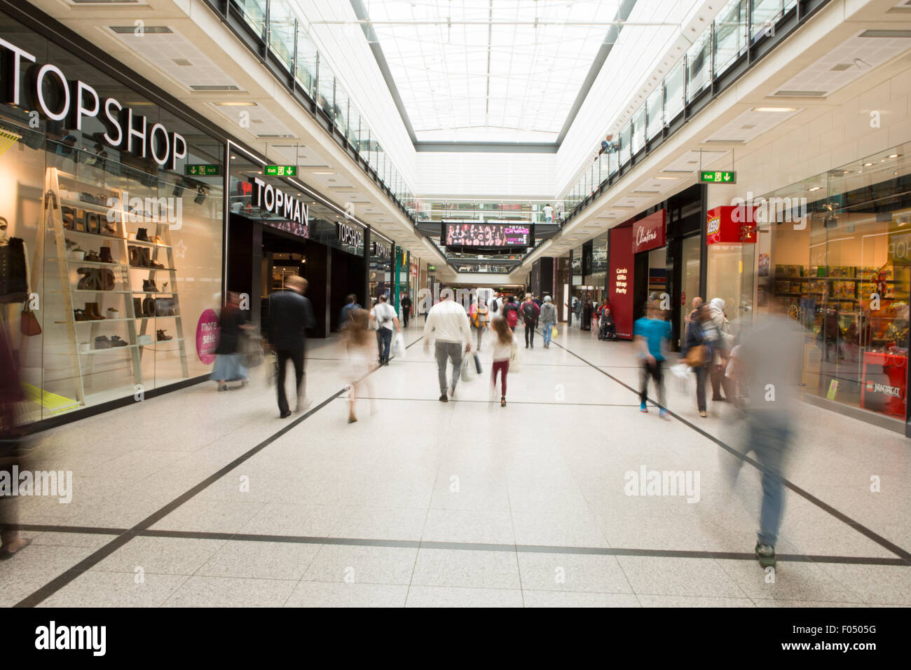 Interior picture of the Arndale Centre , Manchester Stock Photo - Alamy