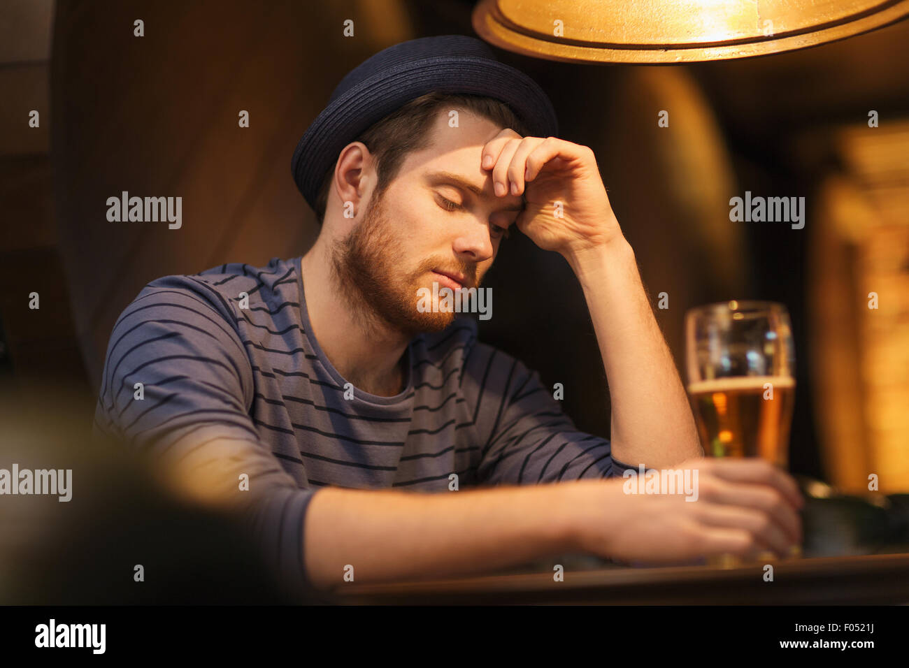 Lonely bar hi-res stock photography and images - Alamy