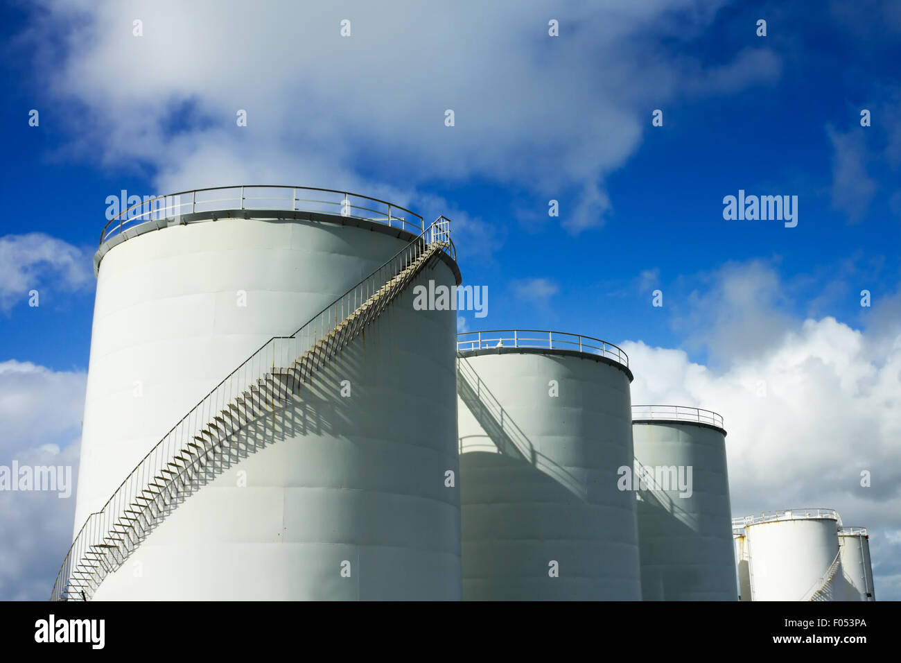 Fuel storage hi-res stock photography and images - Alamy