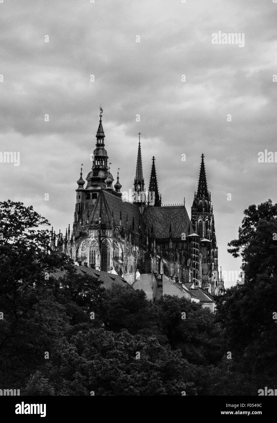 Prague castle hi-res stock photography and images - Alamy