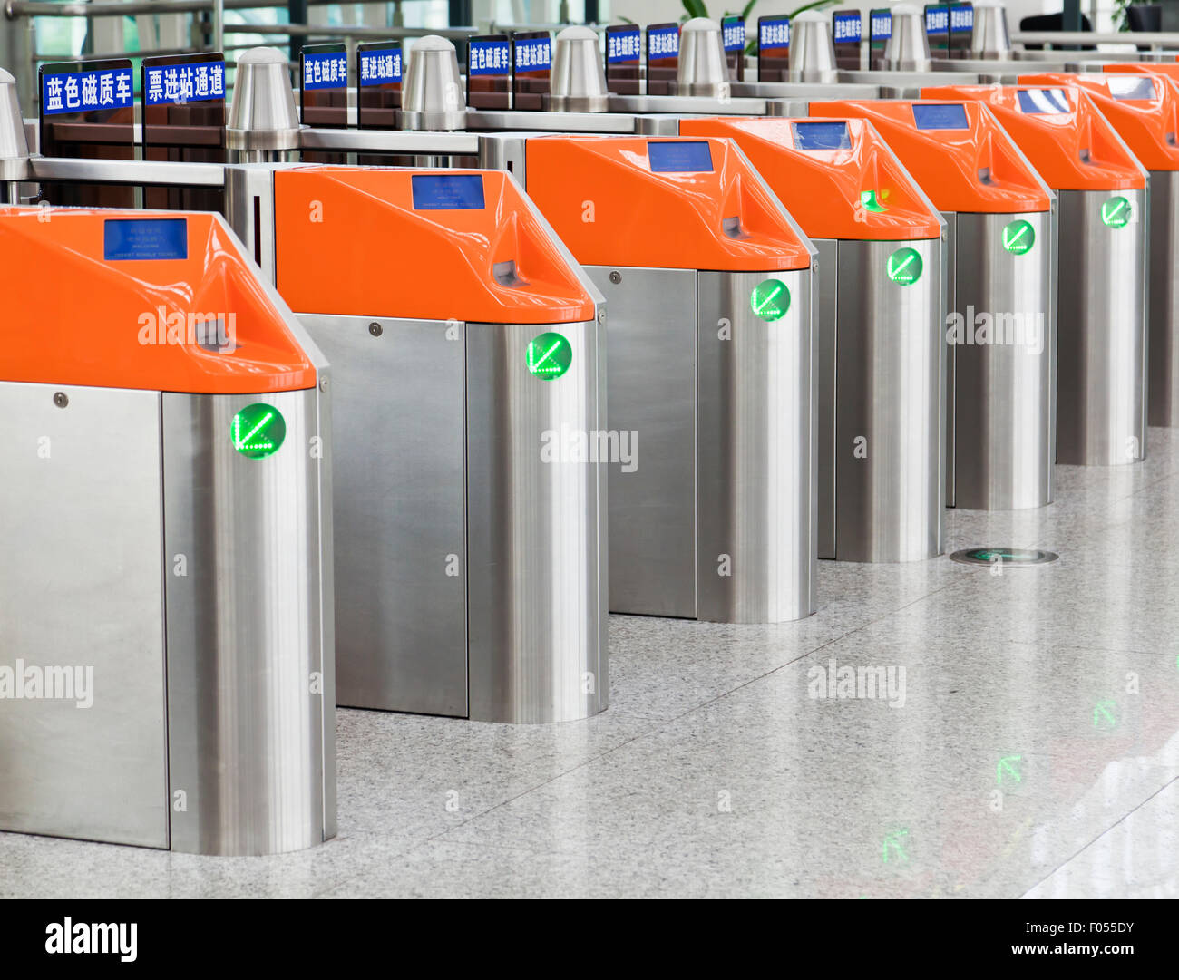 Railway station ticket gates hi-res stock photography and images - Alamy