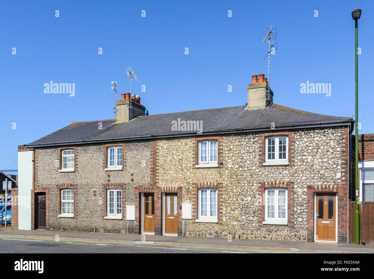 2 storey houses hi-res stock photography and images - Alamy