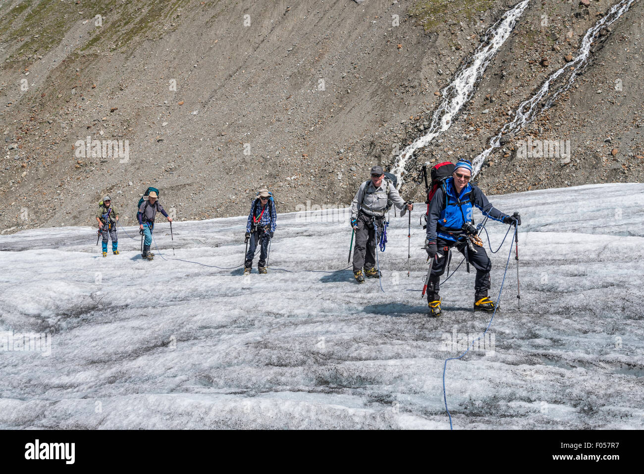 Mountaineers on the Gepatschferner glacier Stock Photo - Alamy