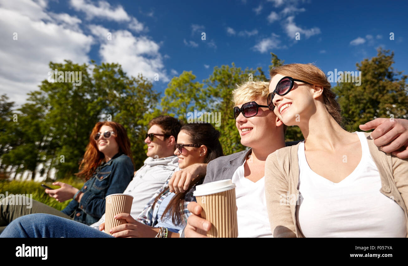 Students drinking coffee hi-res stock photography and images - Alamy