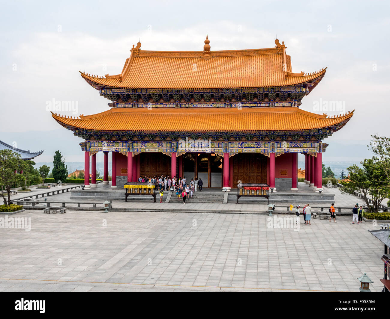 The Buddhist Chongsheng Monastery At The Three Pagoda Site In Dali ...