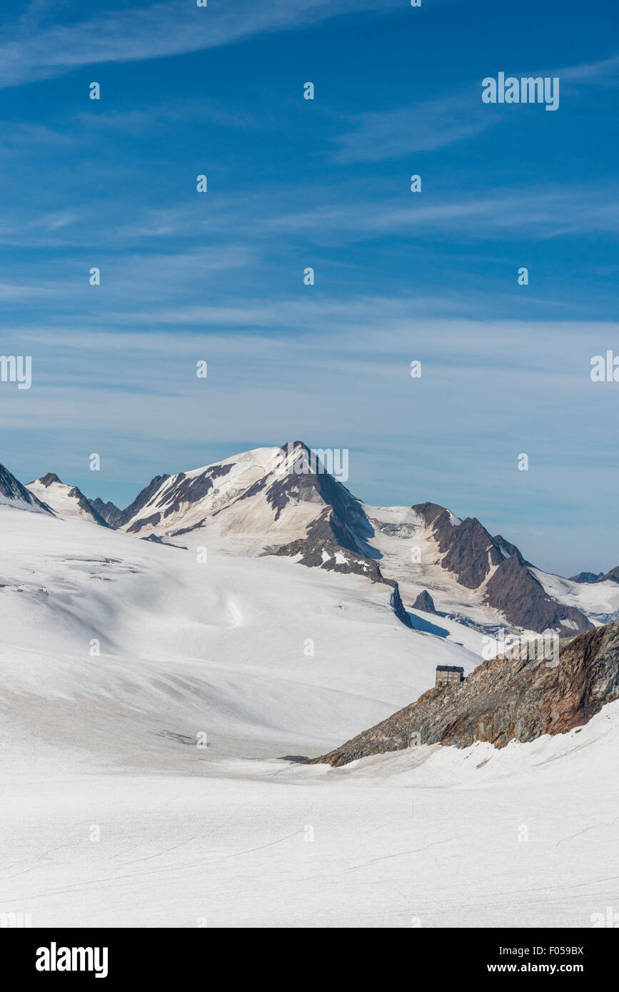 The Gepatschferner glacier, the Weisskugel and Brandenburger Haus Stock ...