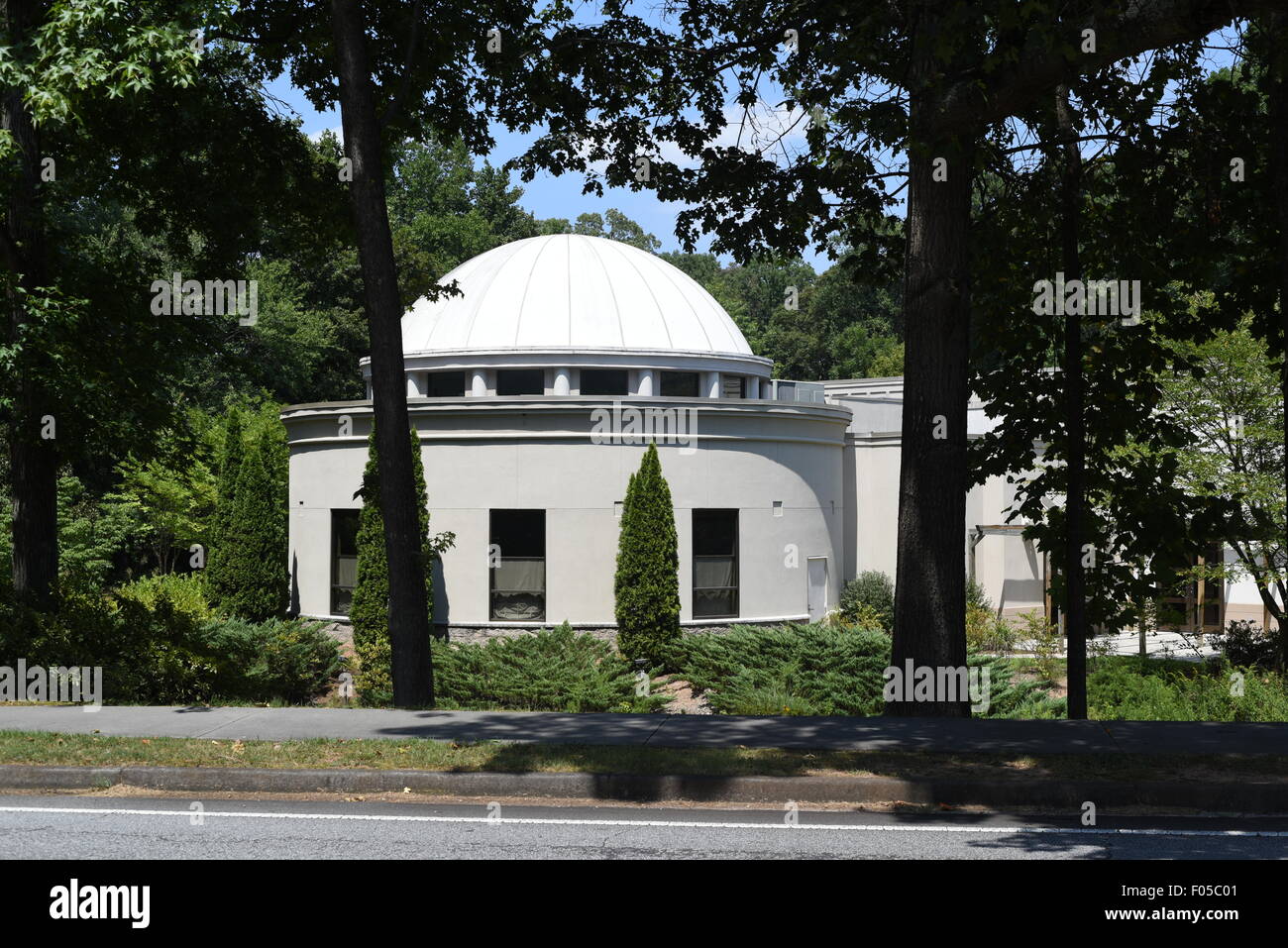 Jewish temple hi-res stock photography and images - Alamy