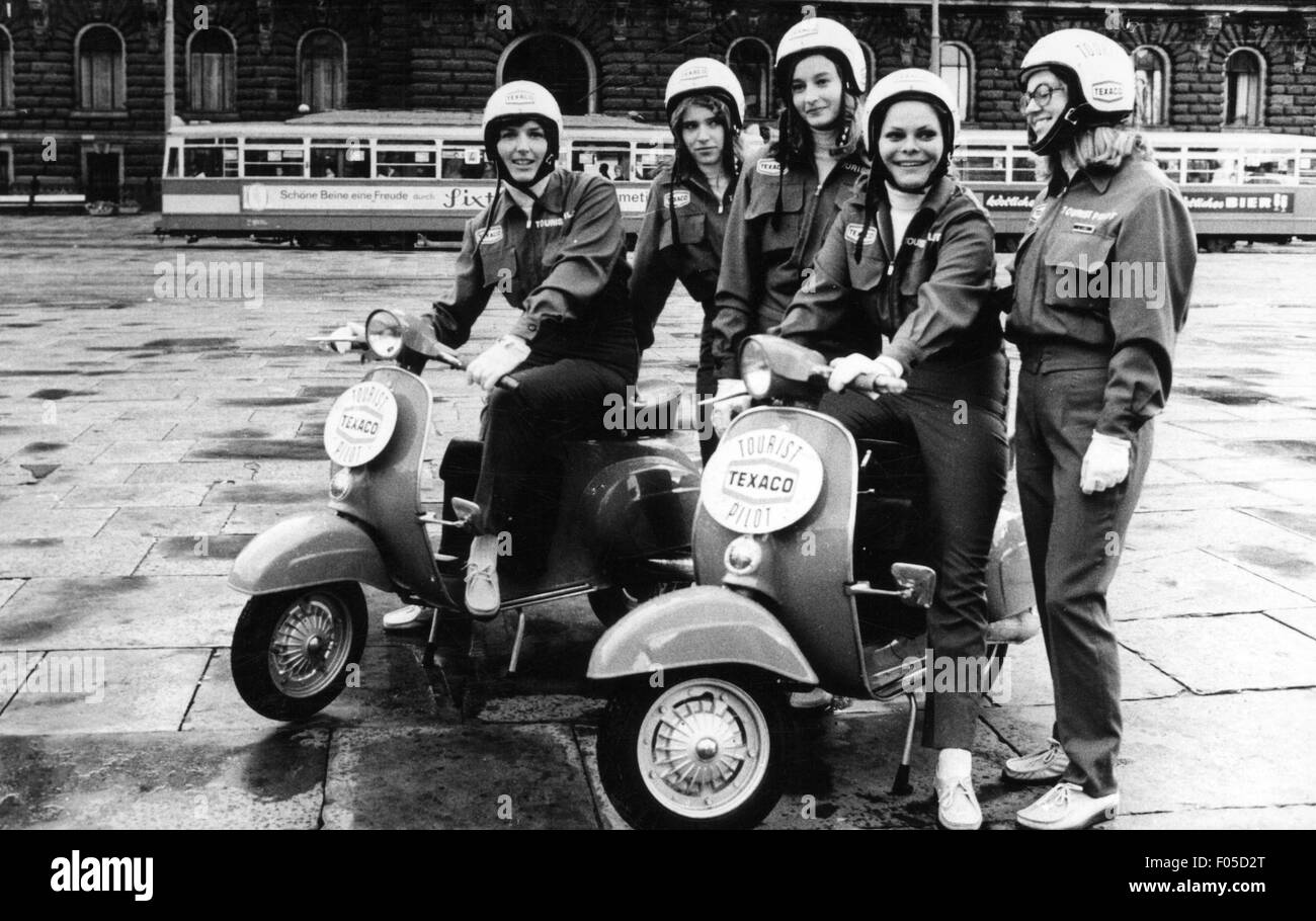 1970s pilot hi-res stock photography and images - Alamy