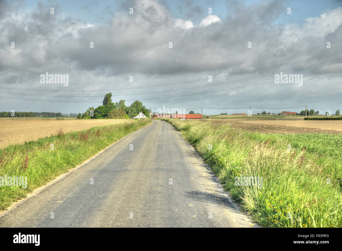 Country farms hi-res stock photography and images - Alamy