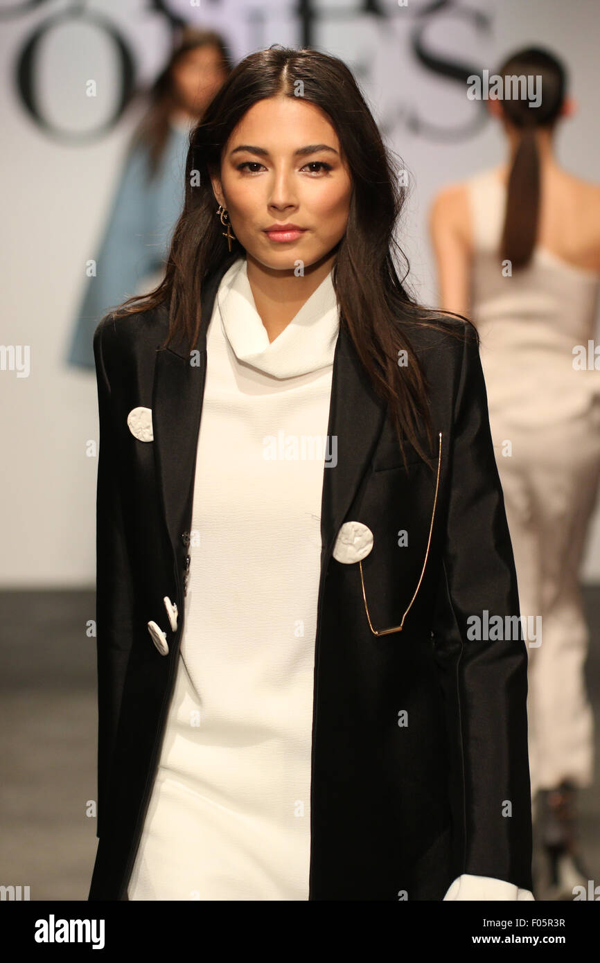 Jessica gomes hi-res stock photography and images - Alamy