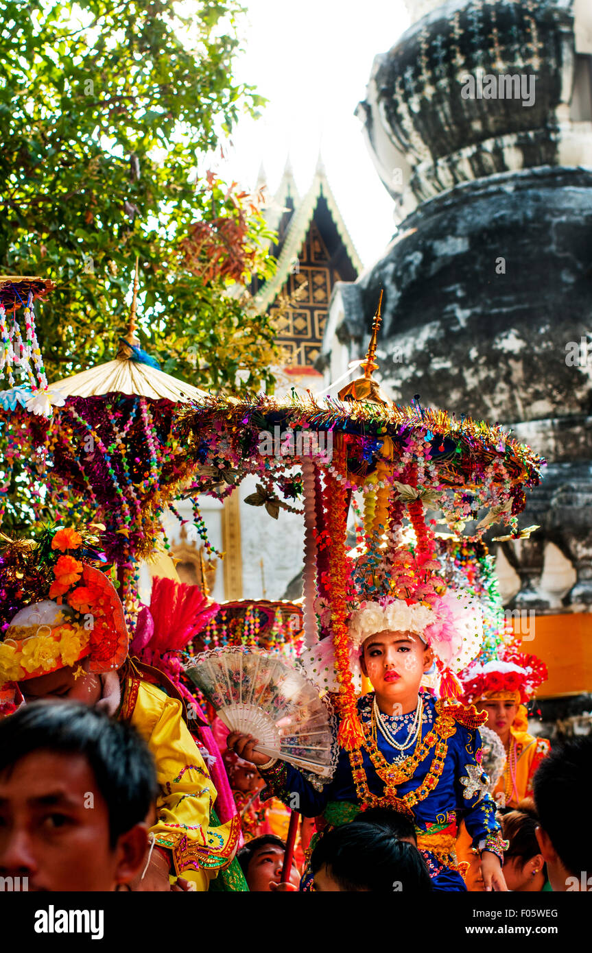 Poi hi-res stock photography and images - Alamy