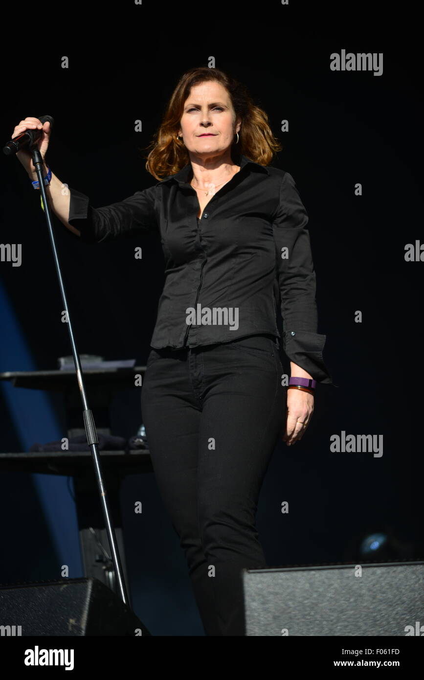 Alison moyet brit award hi-res stock photography and images - Alamy