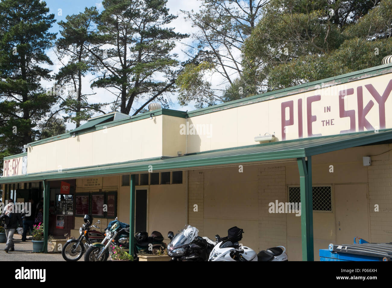 Pie in the Sky motorcycle club cafe on the old pacific highway, Cowan ...