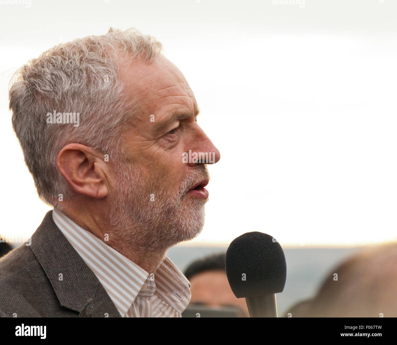 Bradford, Yorkshire, UK. 7th Aug, 2015. Jeremy Corbyn begins his speech ...