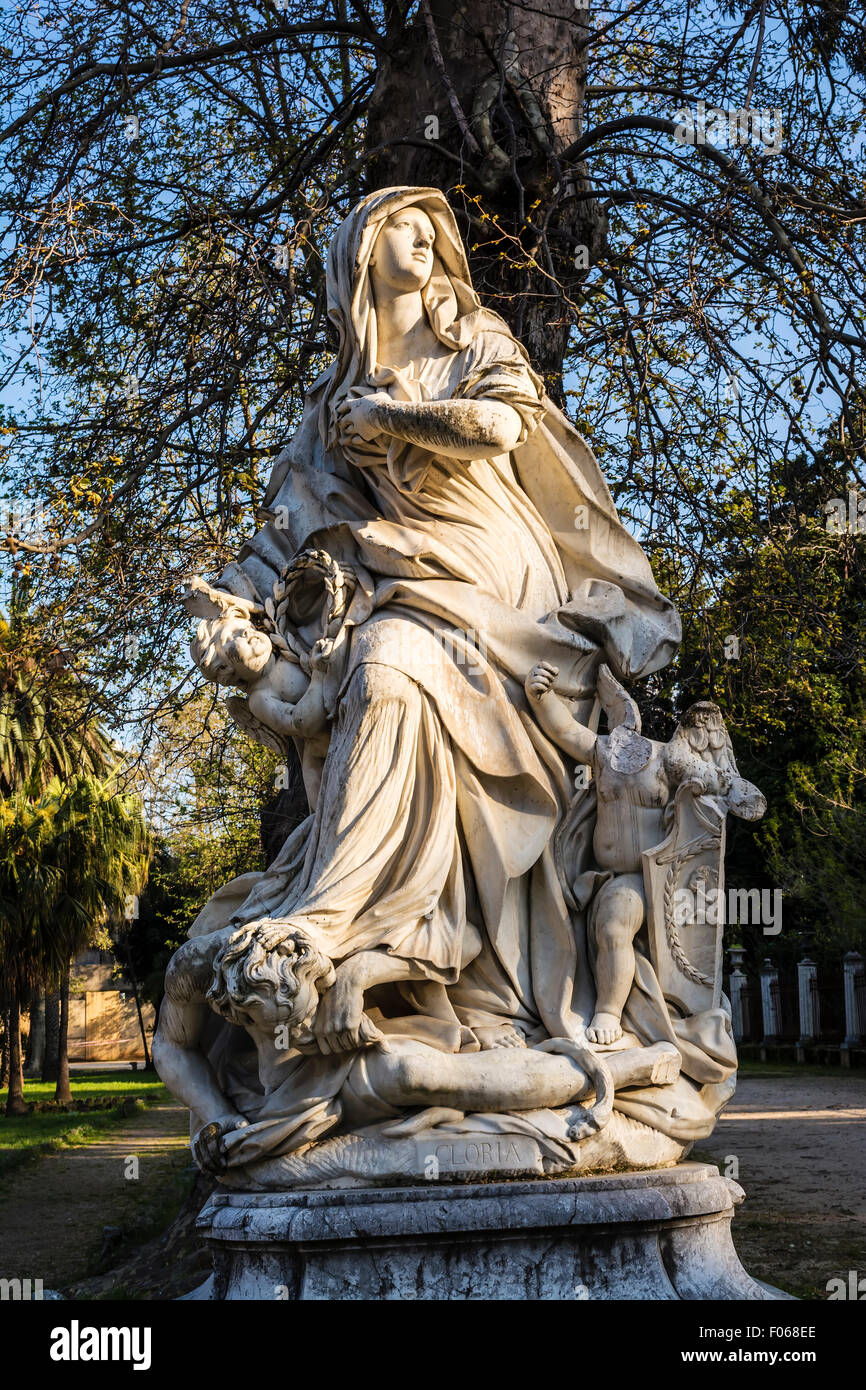 Villa giulia statue hi-res stock photography and images - Alamy