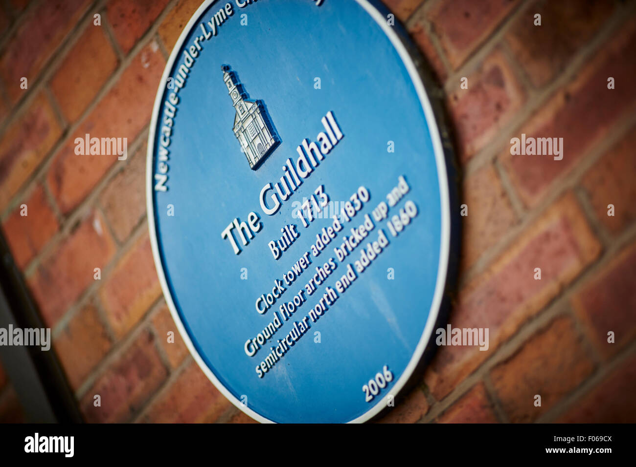 pretty historical architecture of Guildhall building Newcastle-undr ...