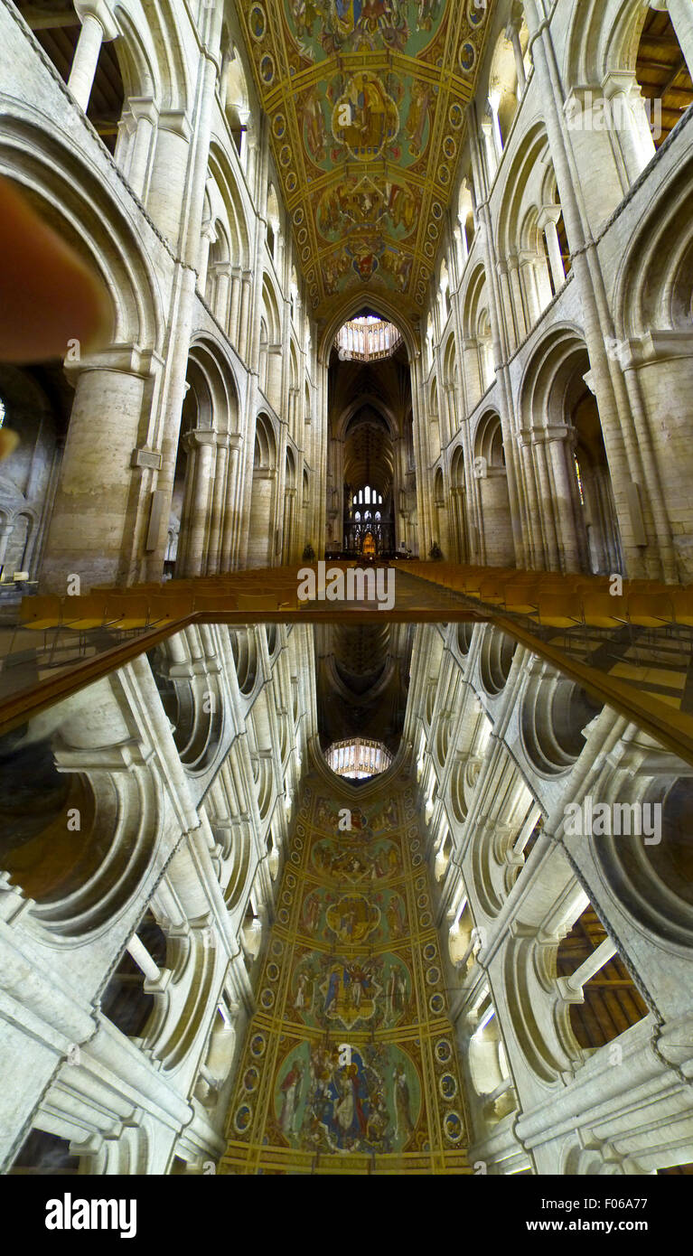 Nave and ceiling Stock Photo - Alamy