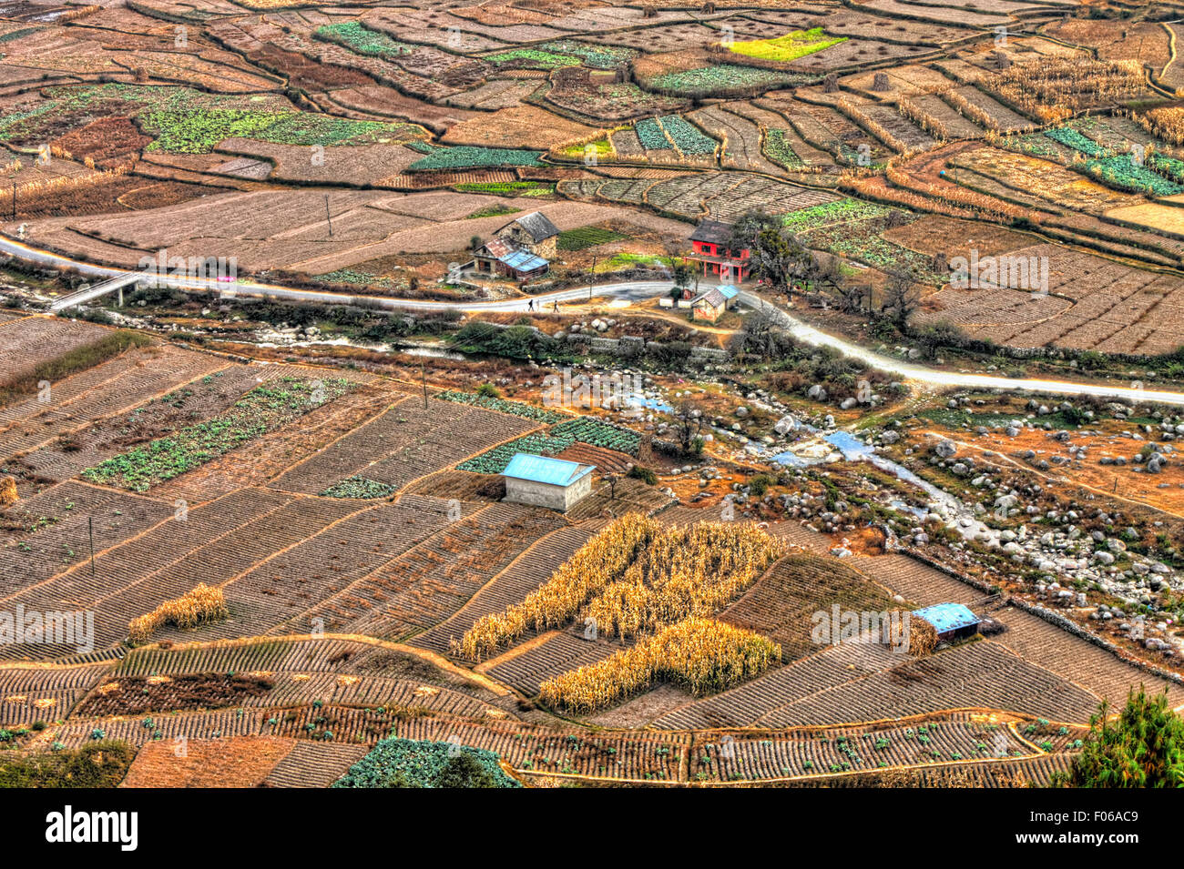 Farmland houses and villages hi-res stock photography and images - Alamy