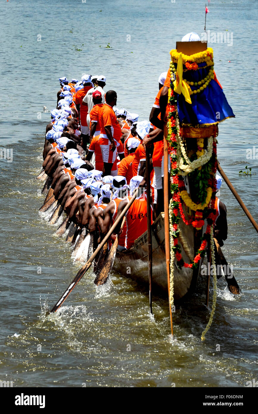 Boat Race Trophy Stock Photos & Boat Race Trophy Stock Images - Alamy