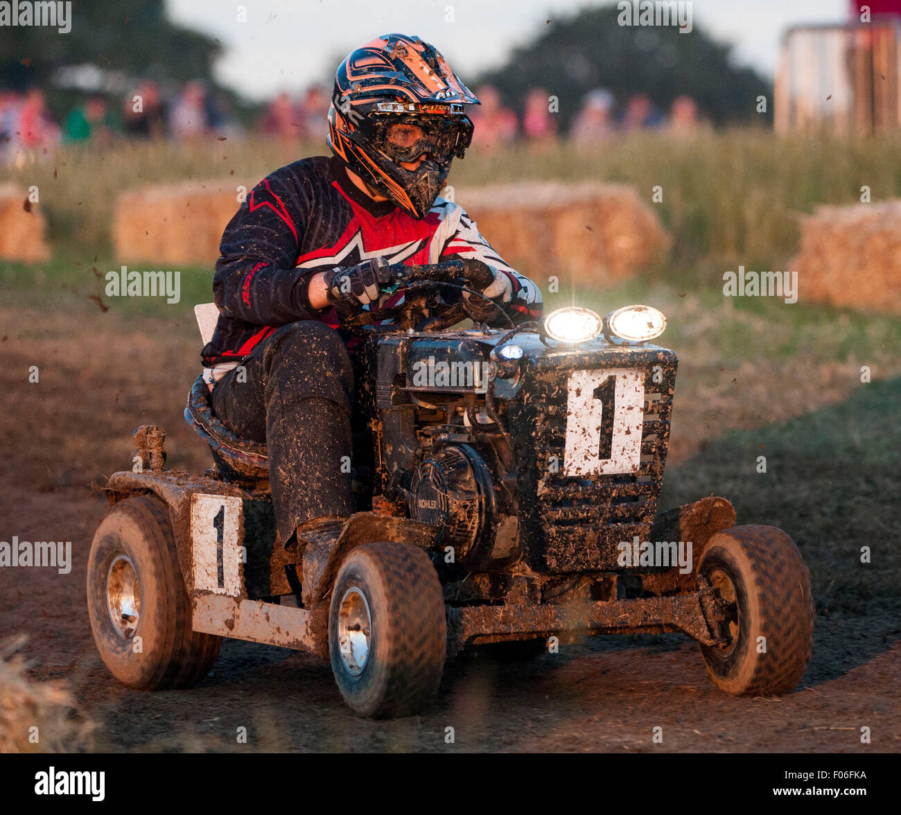 Billingshurst, UK. 8th August, 2015. Team NORTHERNERS KICK grASS #1 ...