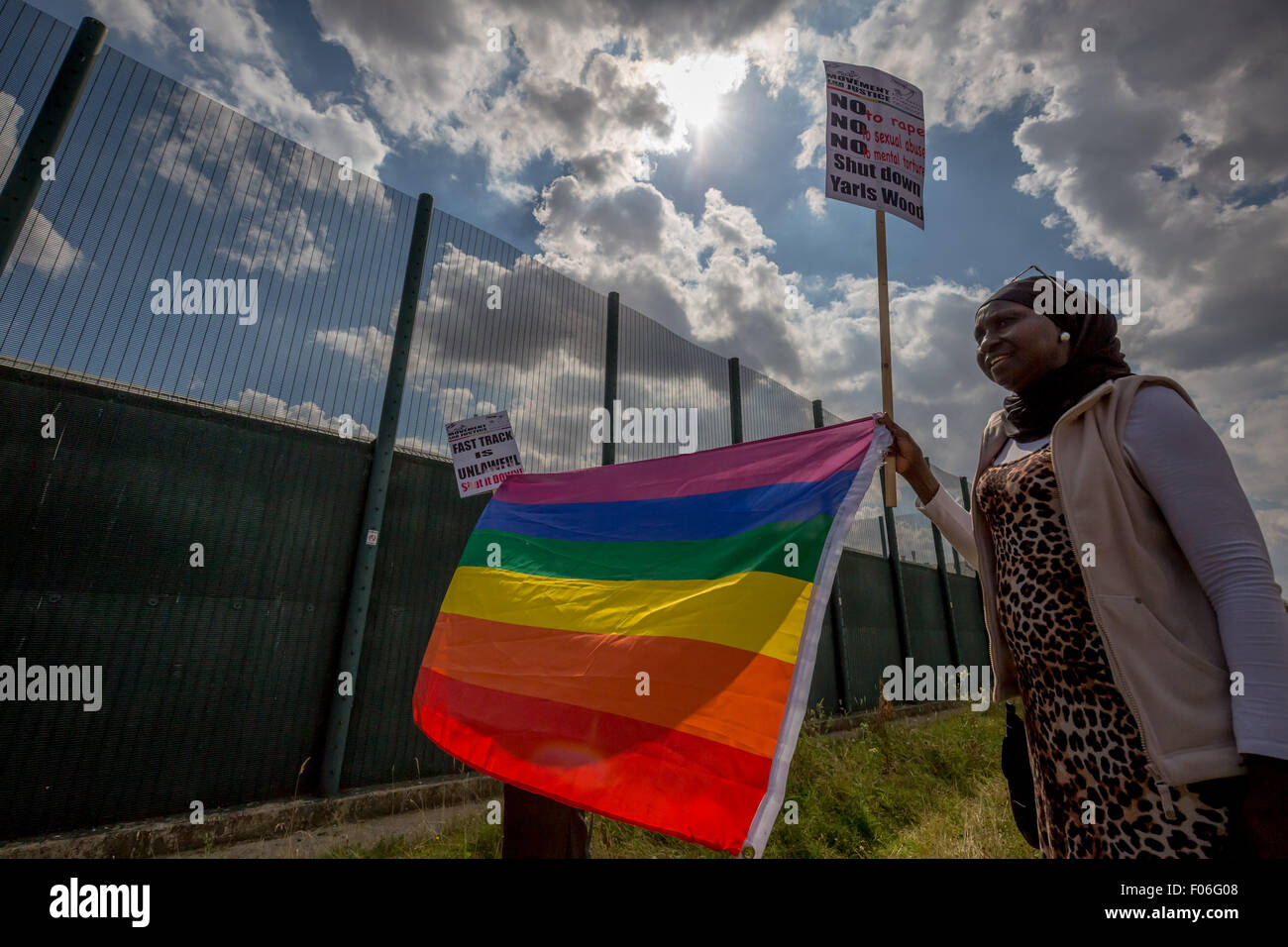 Serco justice and immigration hi-res stock photography and images - Alamy