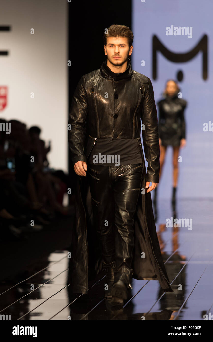 Male model showcases modern hi-res stock photography and images - Alamy