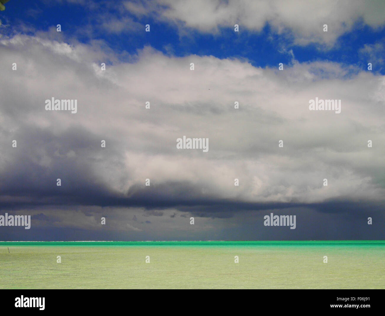 Bora Bora, Tahiti, South Pacific, Sea, Storm on horizon Stock Photo - Alamy