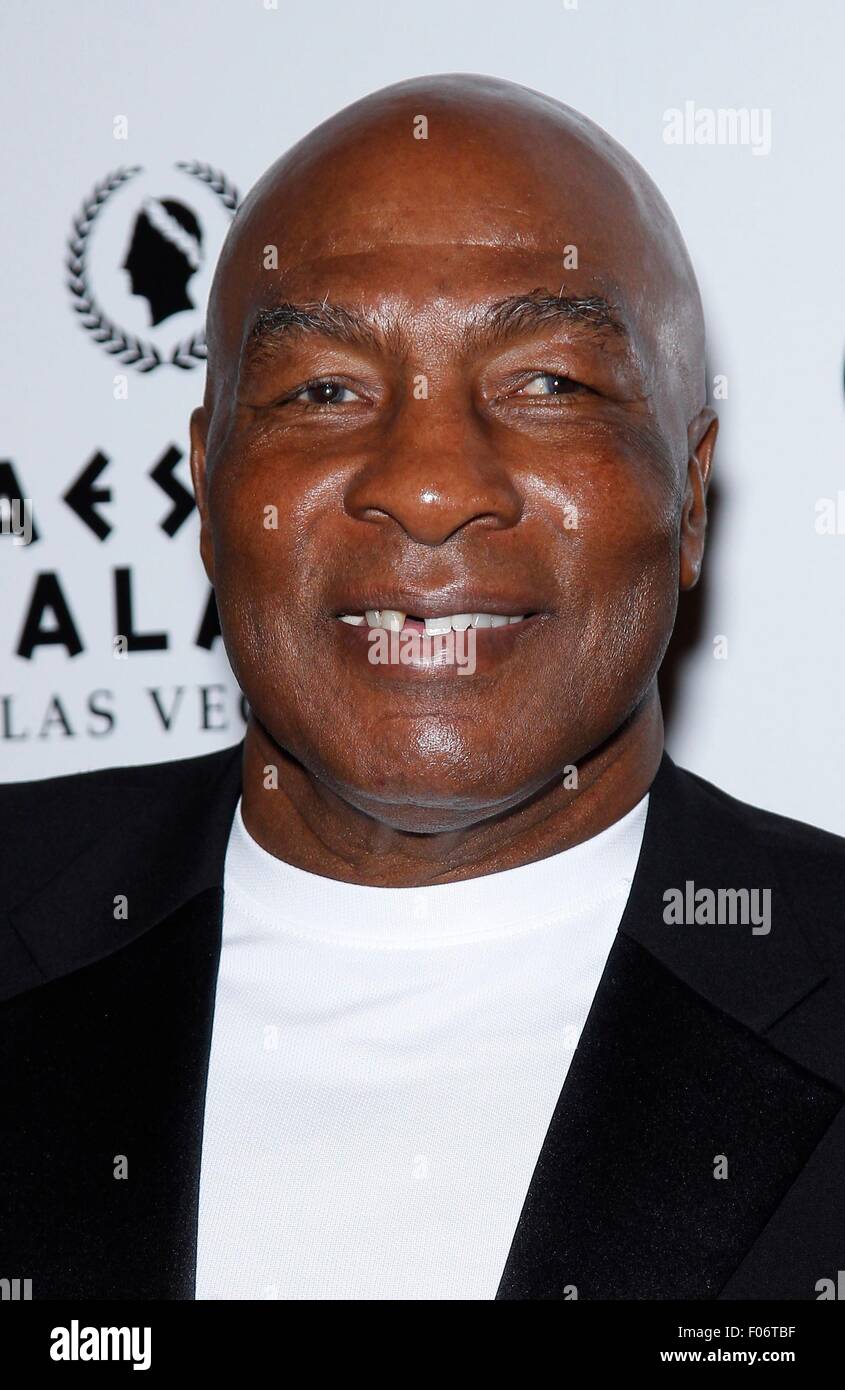 Earnie shavers hi-res stock photography and images - Alamy