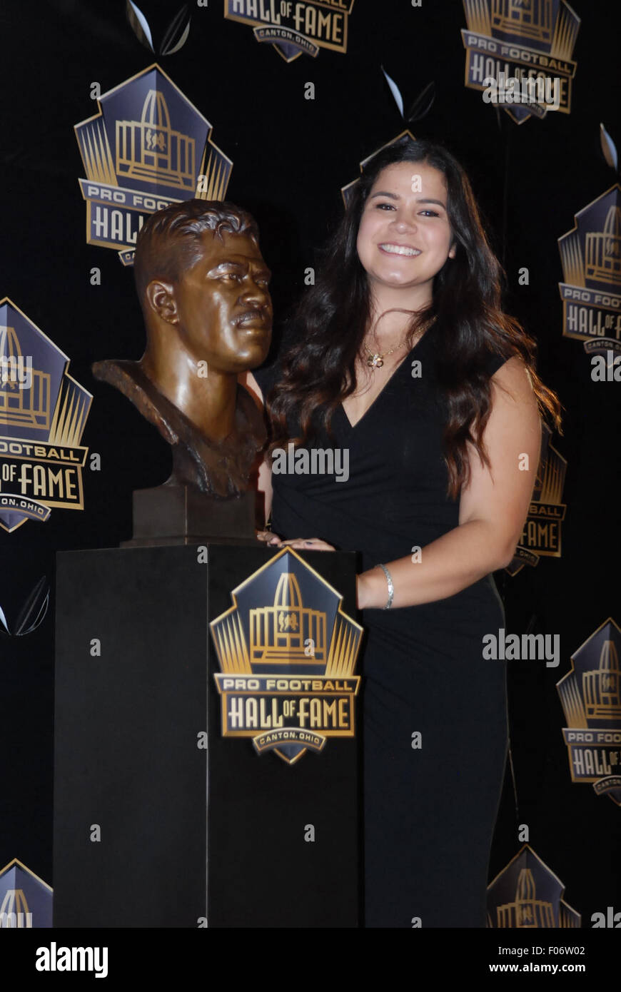 Junior seau hi-res stock photography and images - Alamy