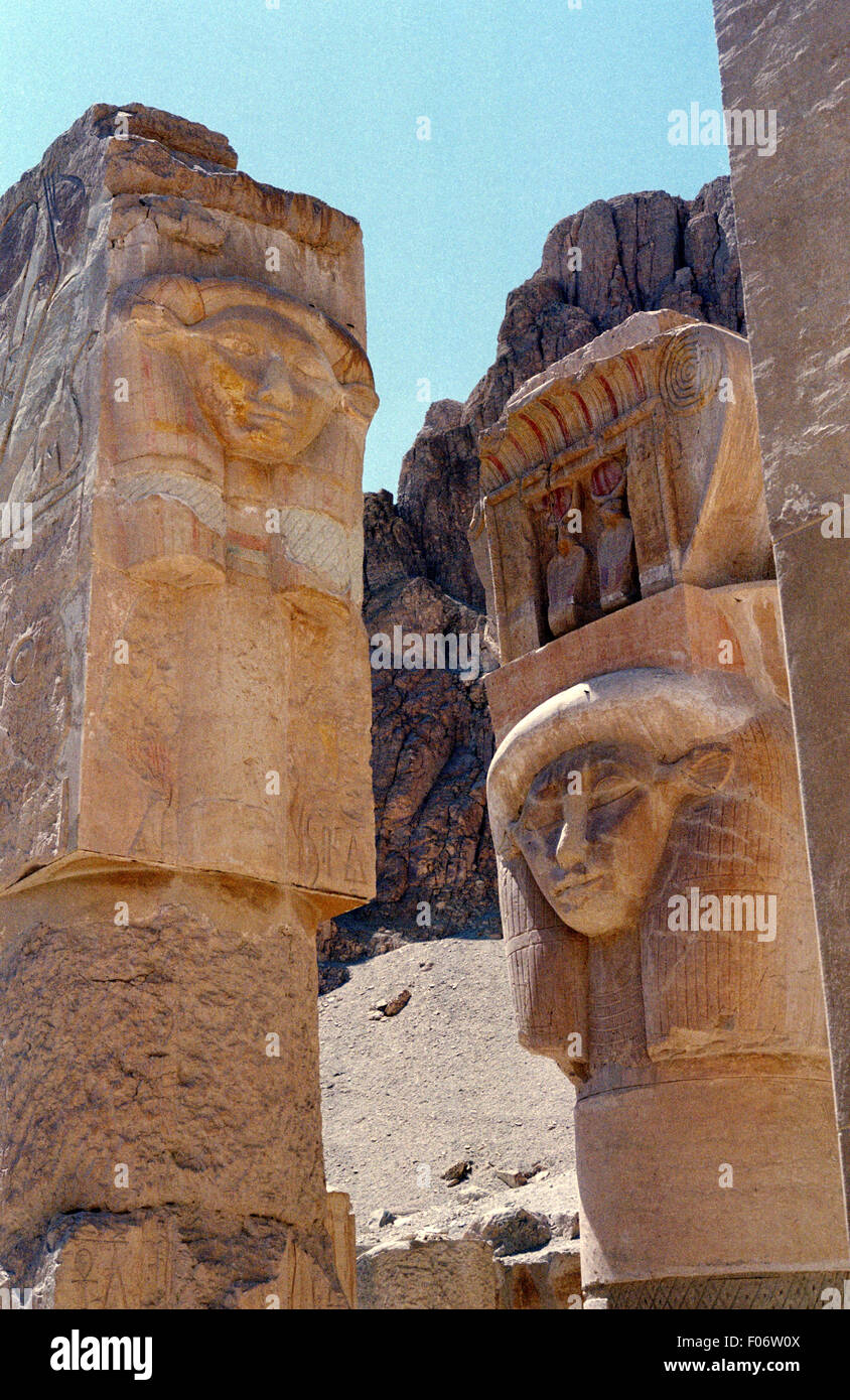 carved columns at queen hatshepsup's tomb brian mcguire Stock Photo - Alamy