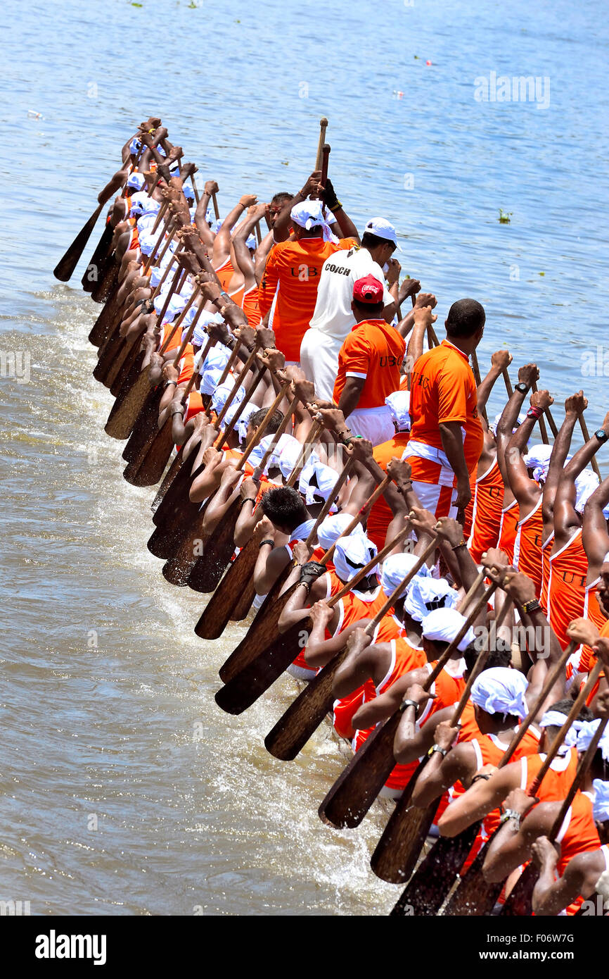 Boat race trophy hi-res stock photography and images - Alamy